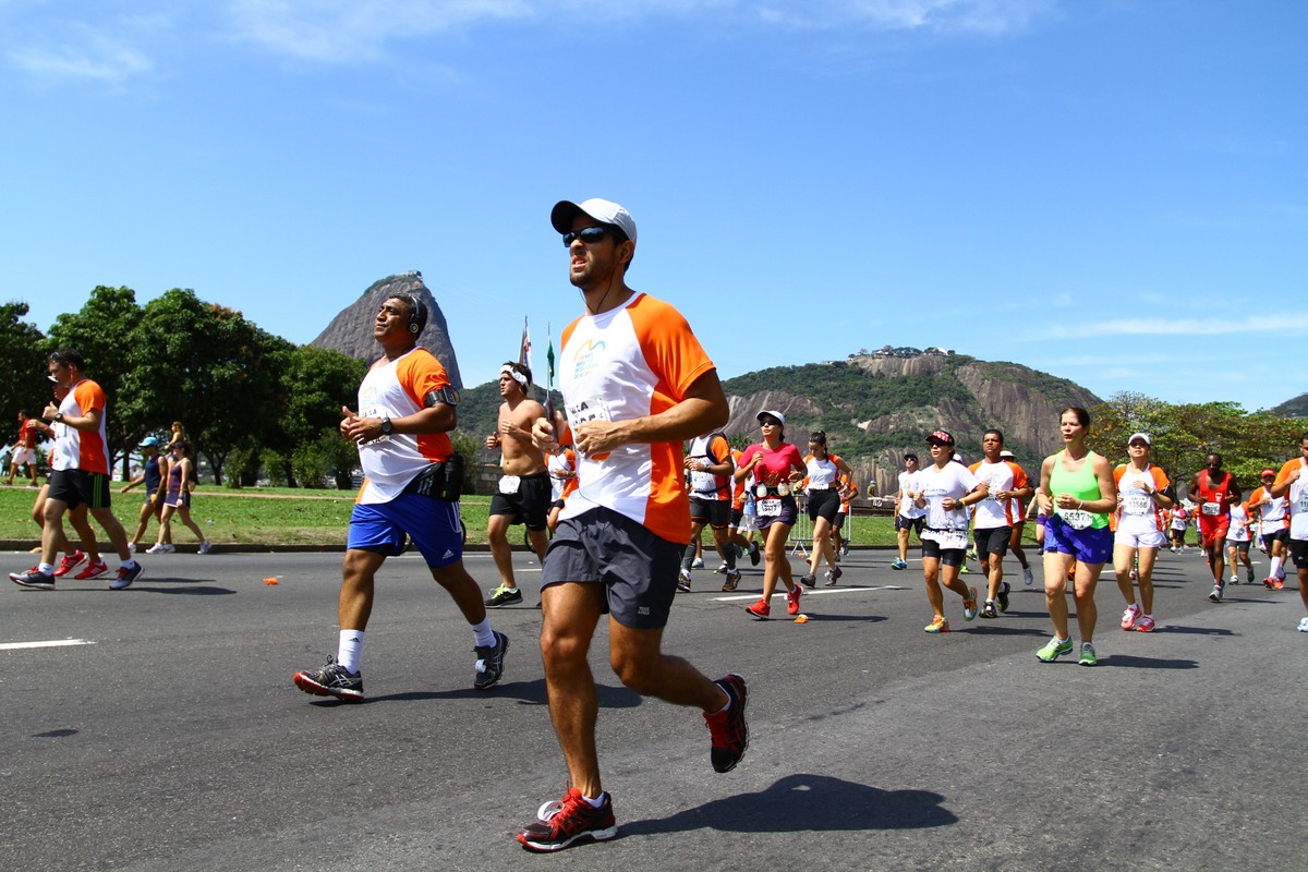 Maratona de Curitiba apresenta a cidade para corredores de todo o ...