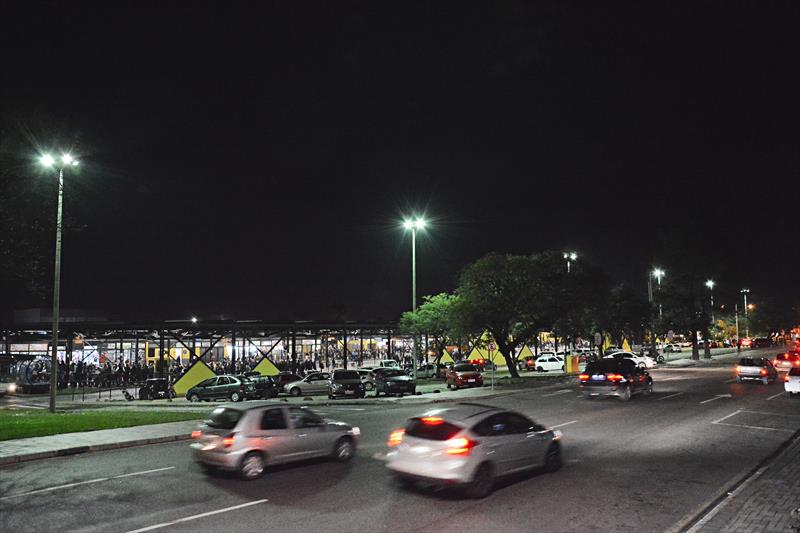 Terminal do Boqueirão e praças ganham iluminação mais potente ...