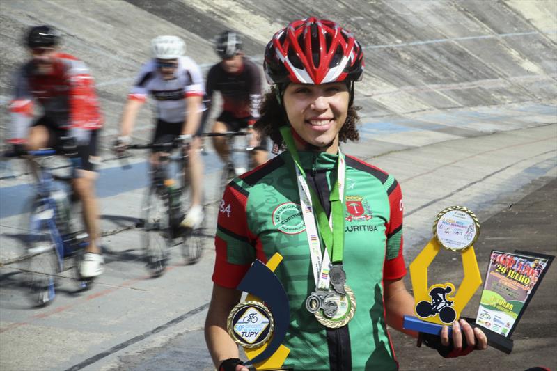 Com incentivo da Prefeitura, atleta de 14 anos se destaca no ciclismo ...