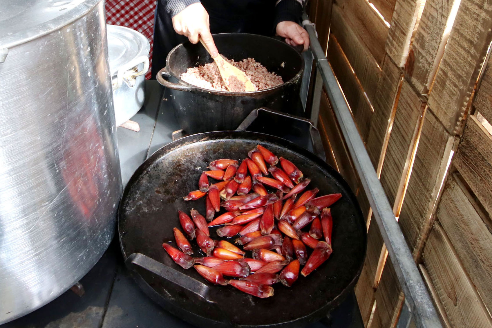 Pinhão vira "astro" em festival no Mercado Municipal - Prefeitura de ...