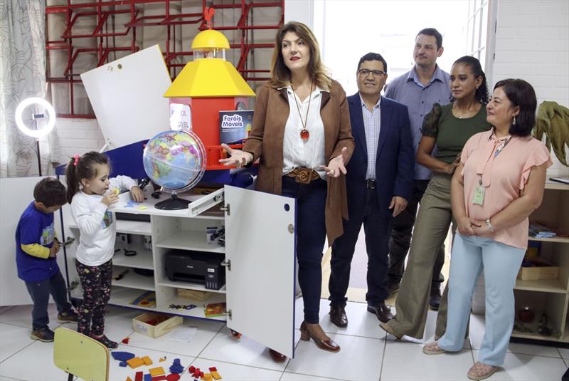 Farol Móvel chega para instigar a curiosidade das crianças do CMEI ...
