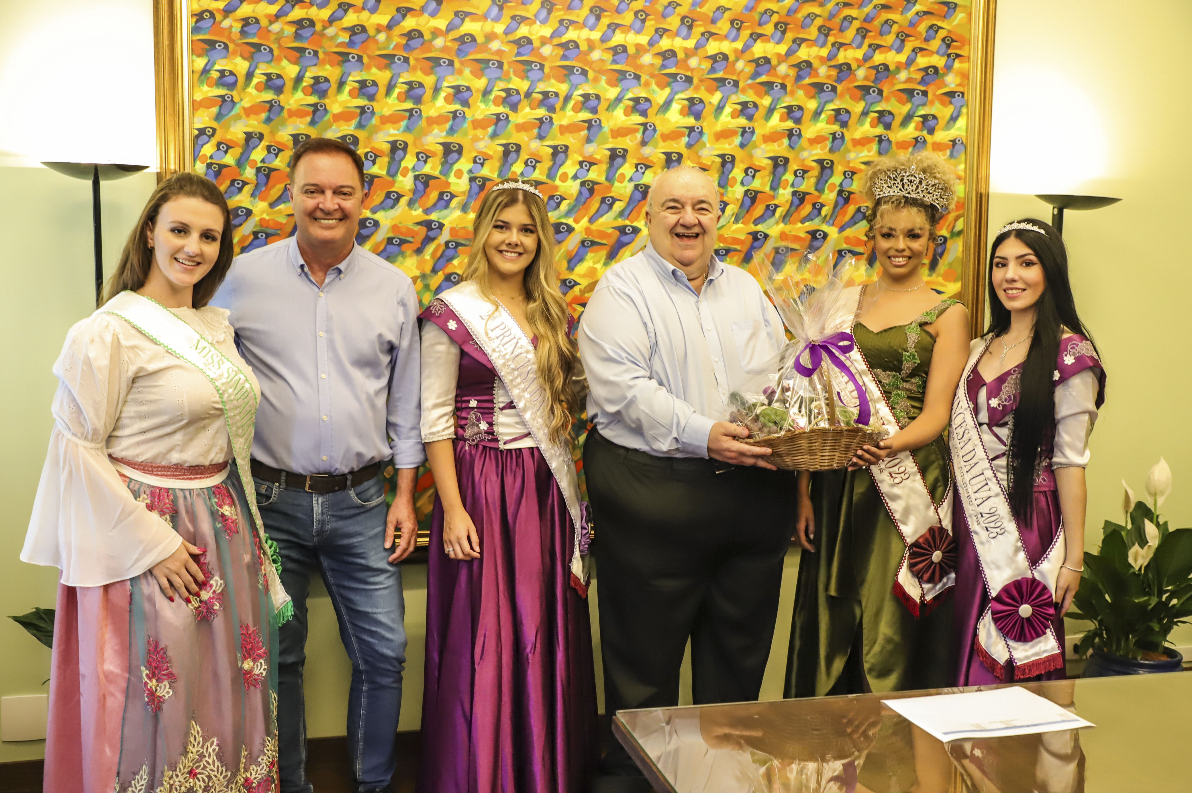 Festa da Uva de Colombo vai movimentar a Região Metropolitana de ...