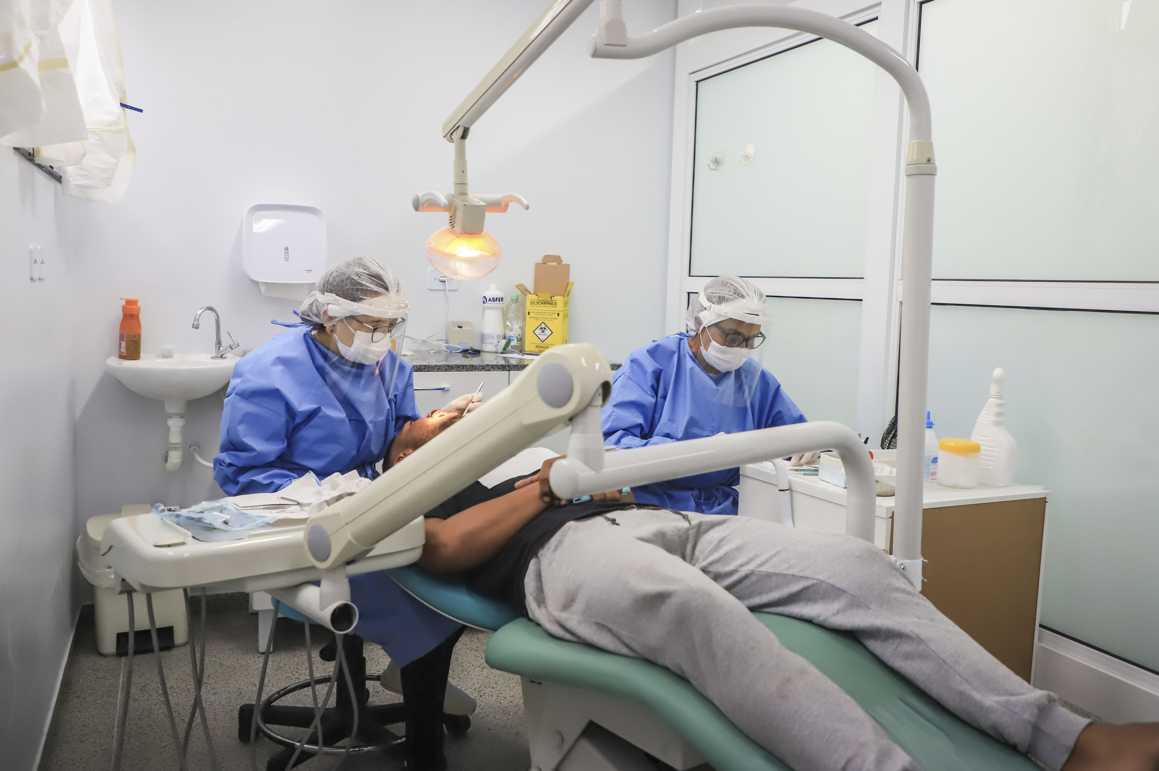 Com clínica de odonto reformada, Unidade de Saúde Taiz Viviane atende ...