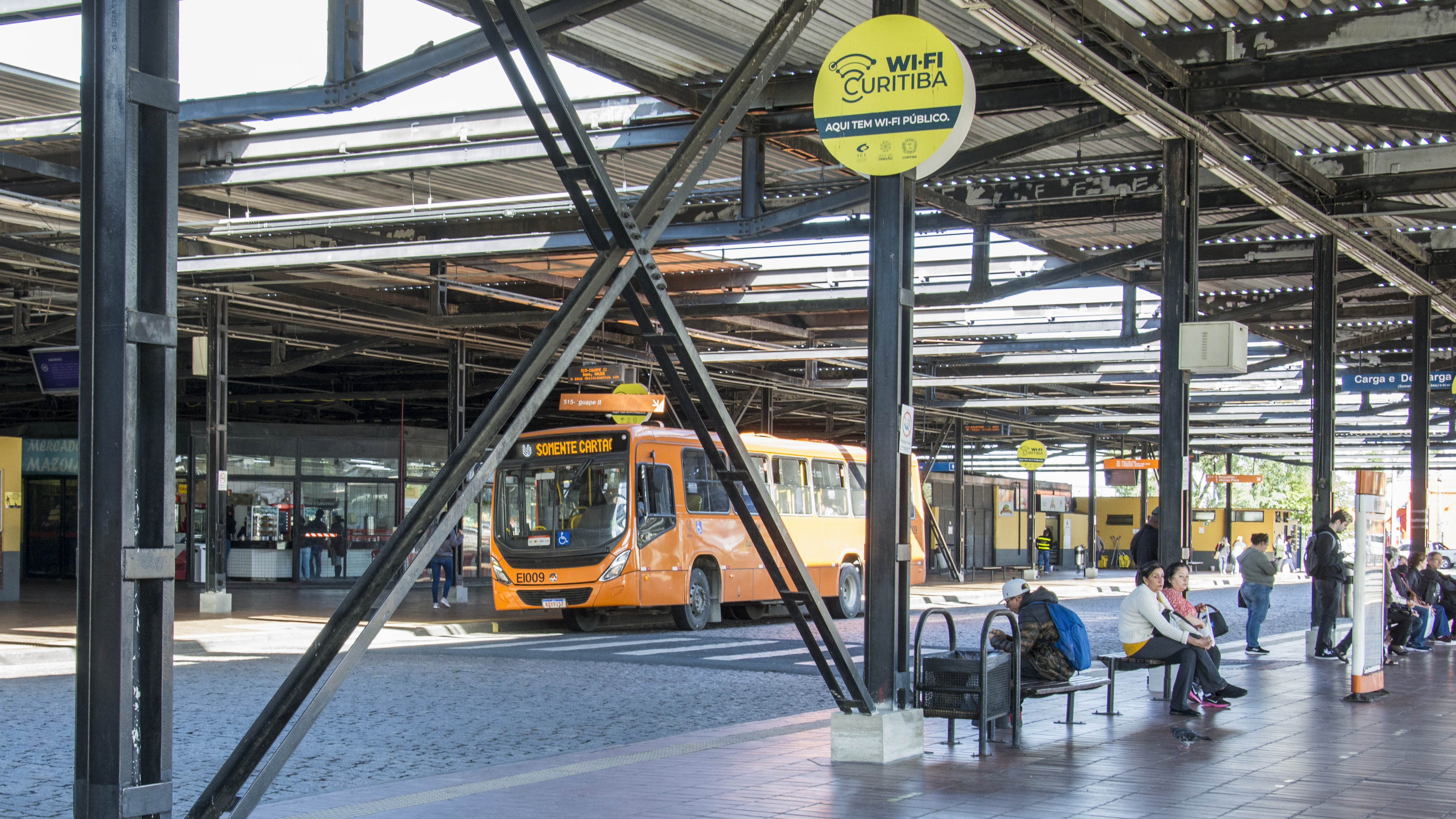 Curitiba ganha nova linha de ônibus que vai ligar Terminal Boqueirão ao ...