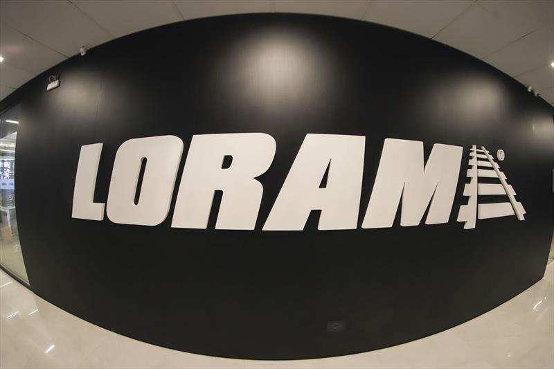 Líder mundial em manutenção de trilhos, Loram abre sede em Curitiba ...