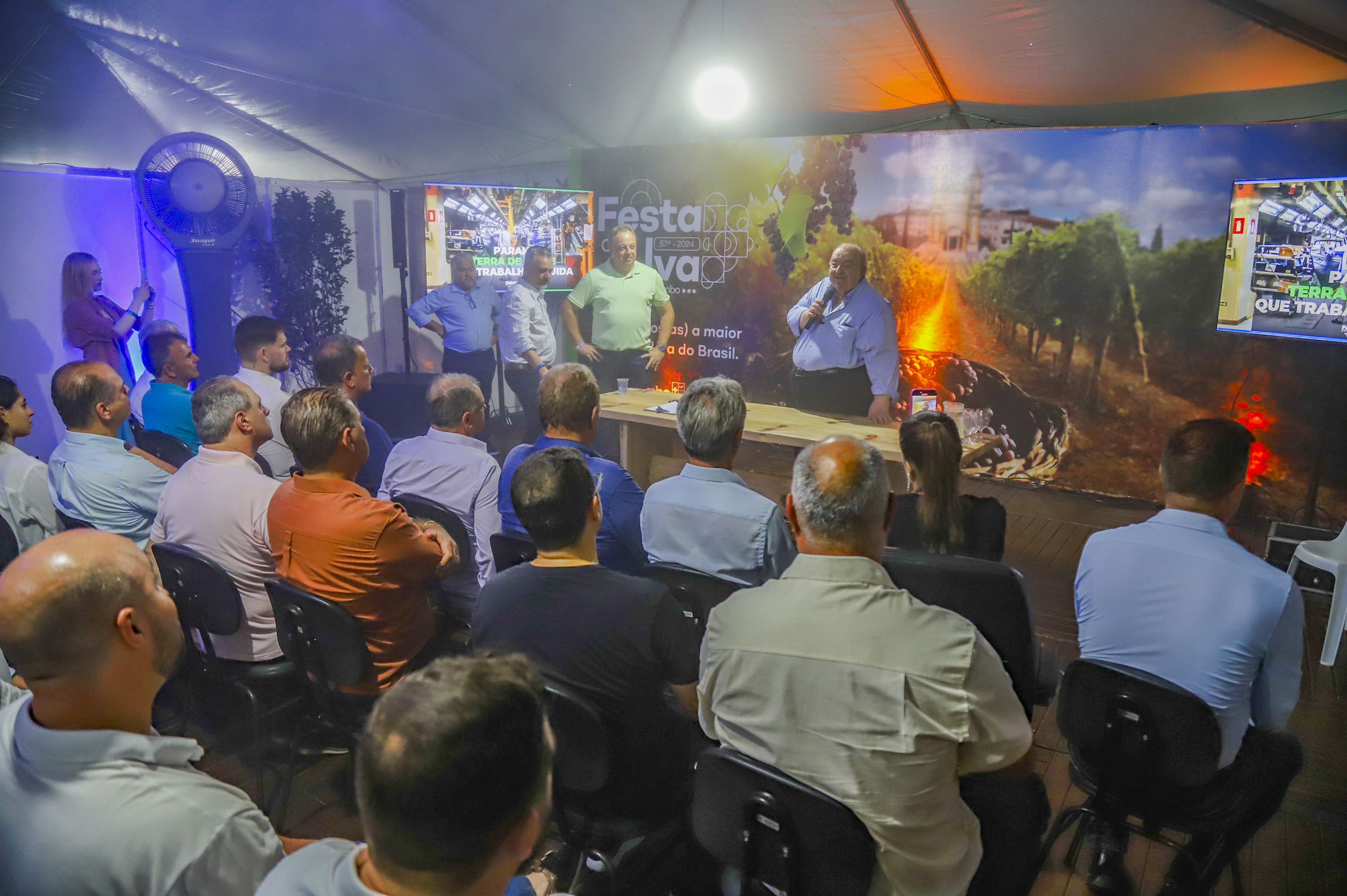 Rafael Greca discute projetos metropolitanos na reunião da Assomec ...