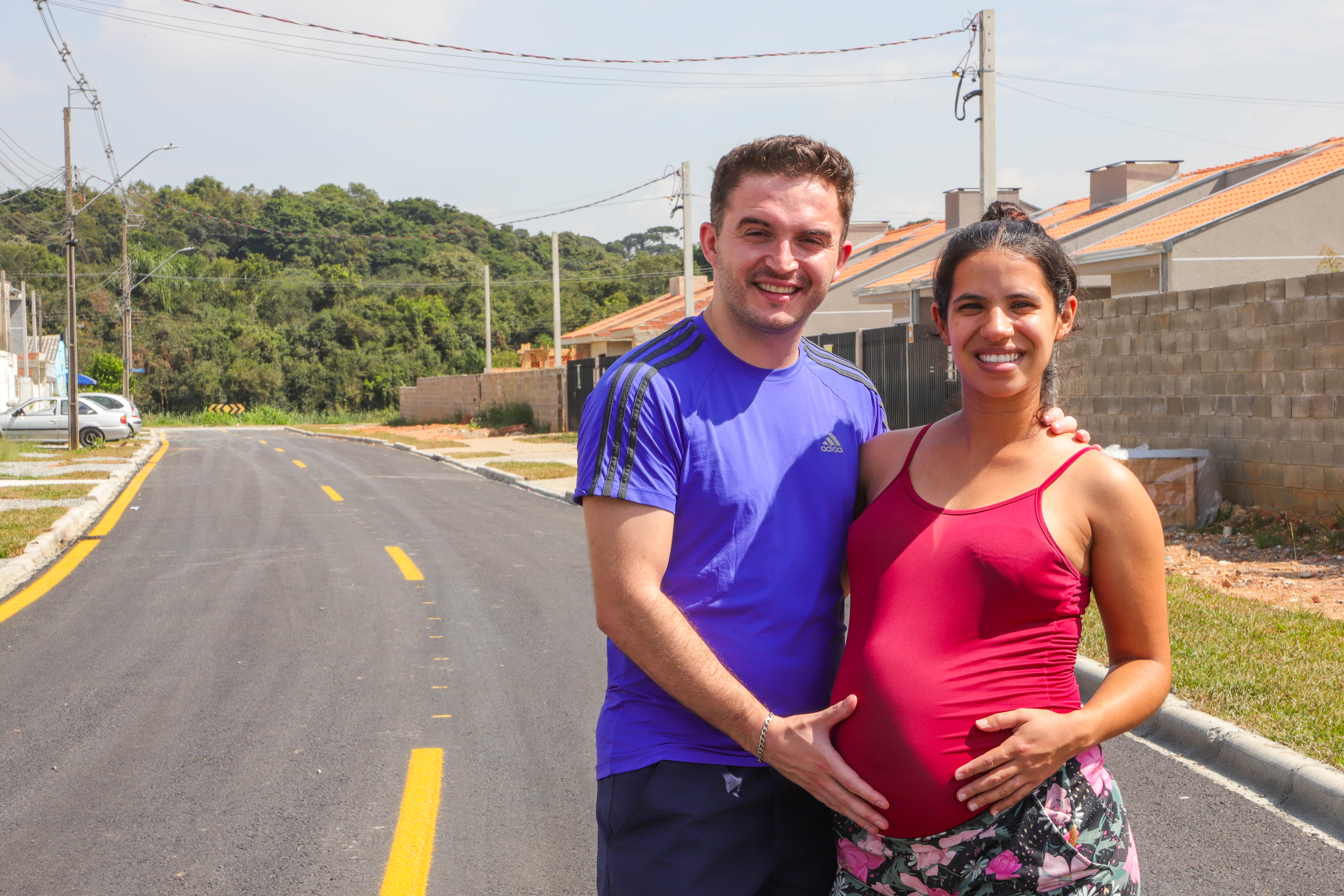 Pavimentação e drenagem da Prefeitura de Curitiba valorizam rua antes ...