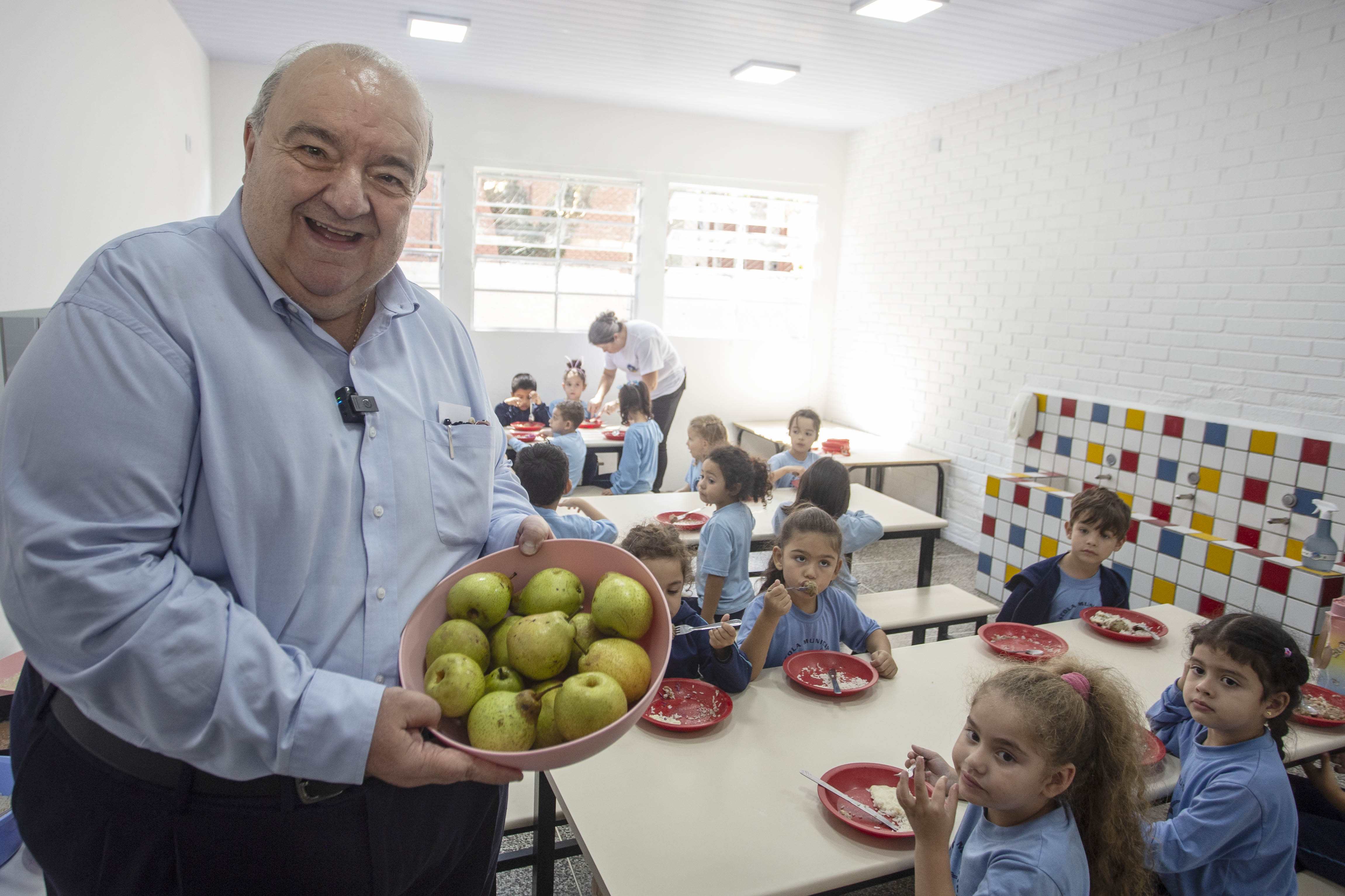 Nova quadra coberta vai atender 200 estudantes de escola municipal de ...