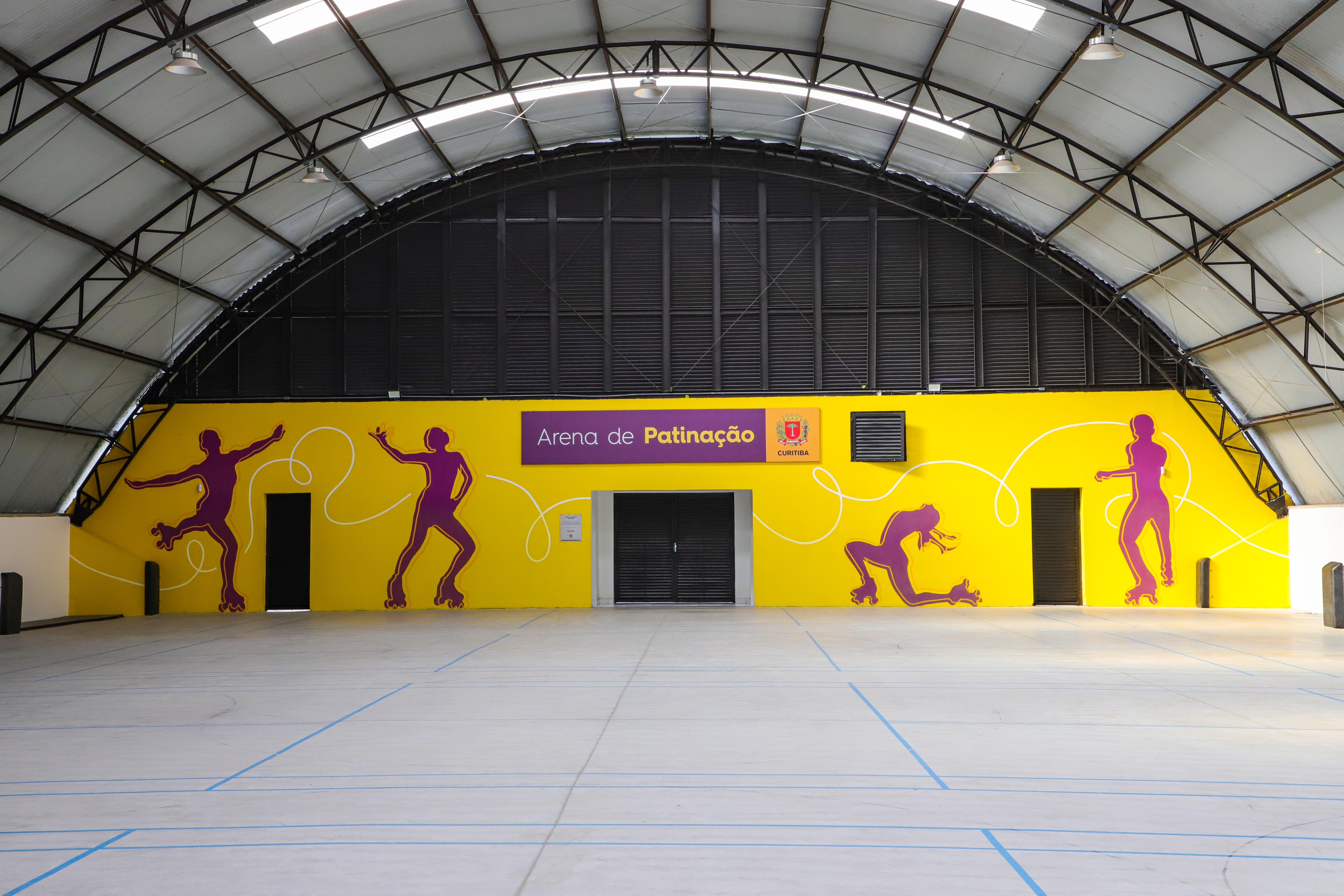 Patinação artística floresce em Curitiba na primeira arena coberta ...
