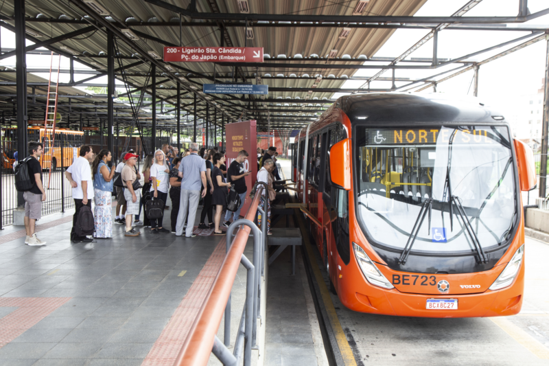 Passageiros aprovam eficiência e tranquilidade do novo Ligeirão Norte ...