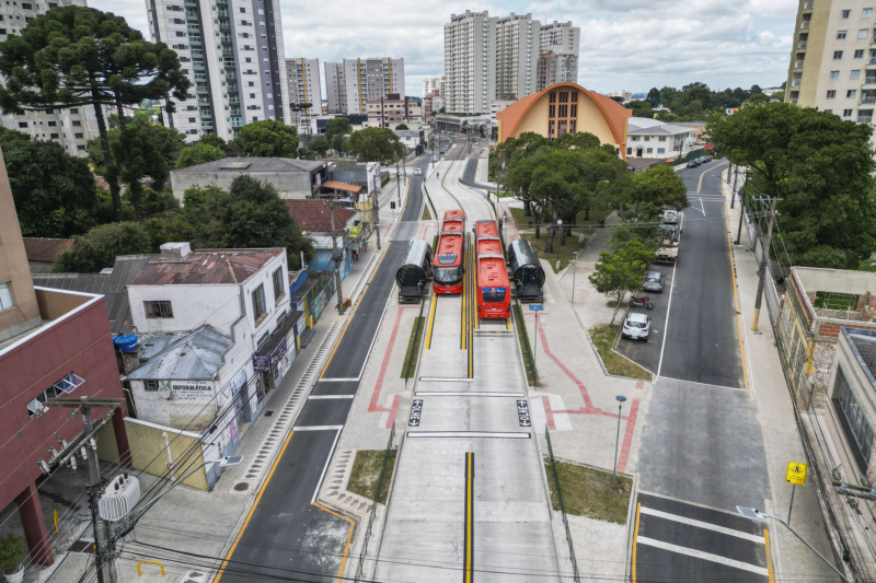 A convite do BID, Greca vai a Washington e apresenta o transporte ...