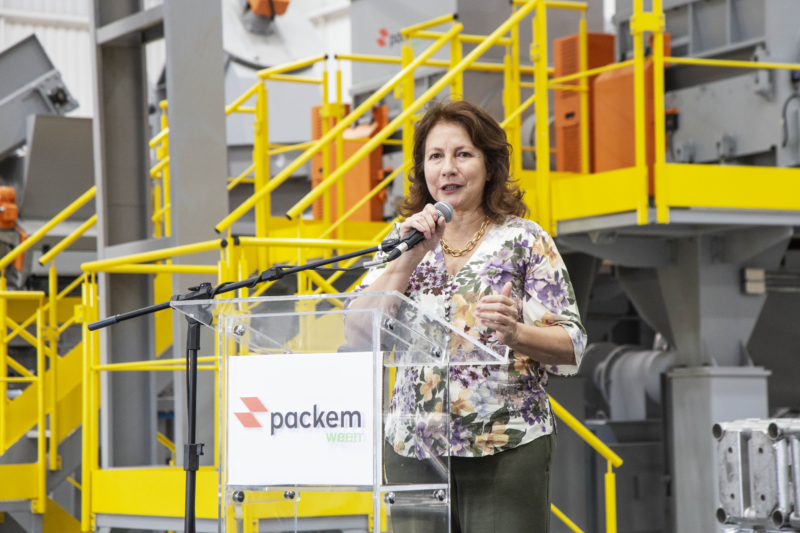 Primeira fábrica recicladora de garrafas pet vai beneficiar catadores do Ecocidadão - Prefeitura ...